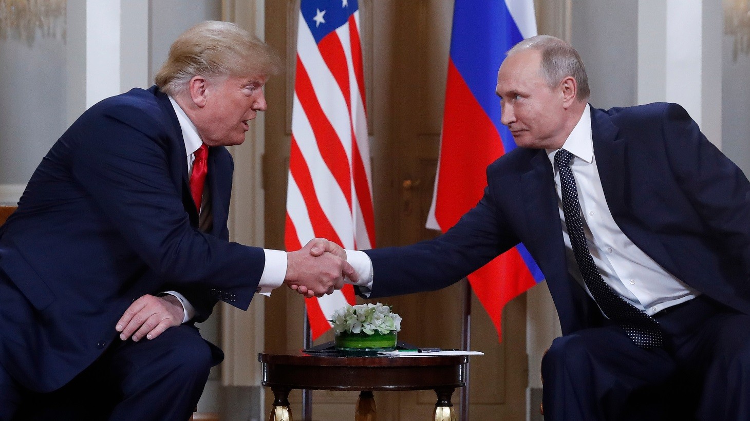 Τραμπ: «Μπορεί να συναντηθώ με τον Πούτιν για την Ουκρανία πολύ σύντομα ...