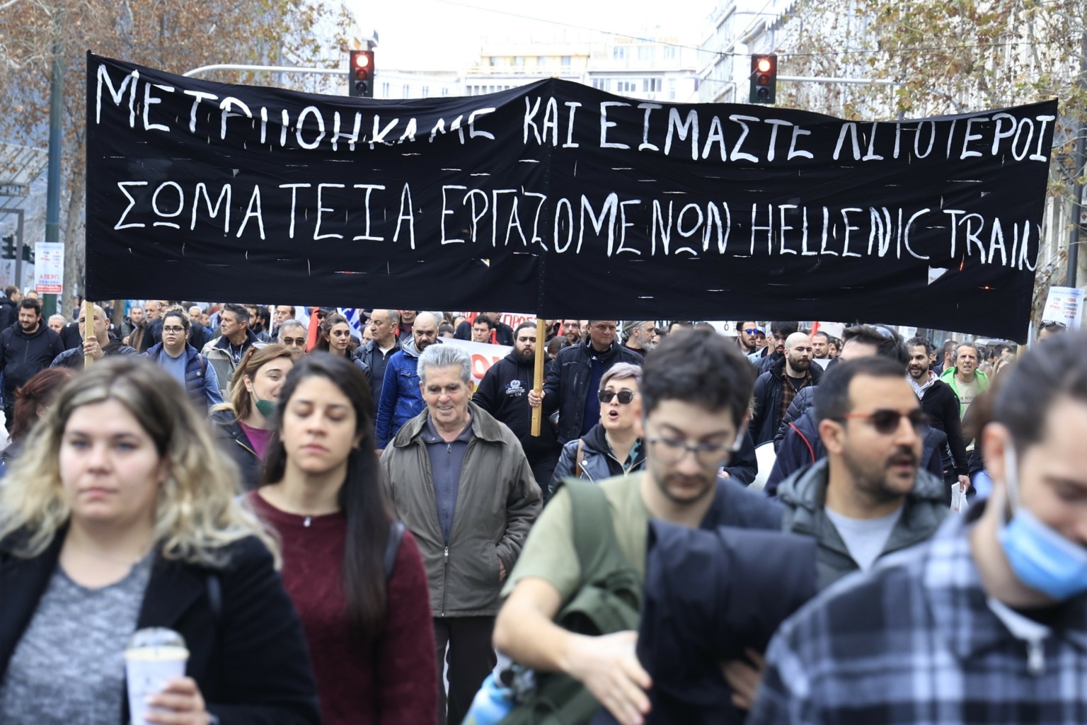 Λαοθάλασσα οργής για το έγκλημα στα Τέμπη – Δεκάδες χιλιάδες ζήτησαν ...