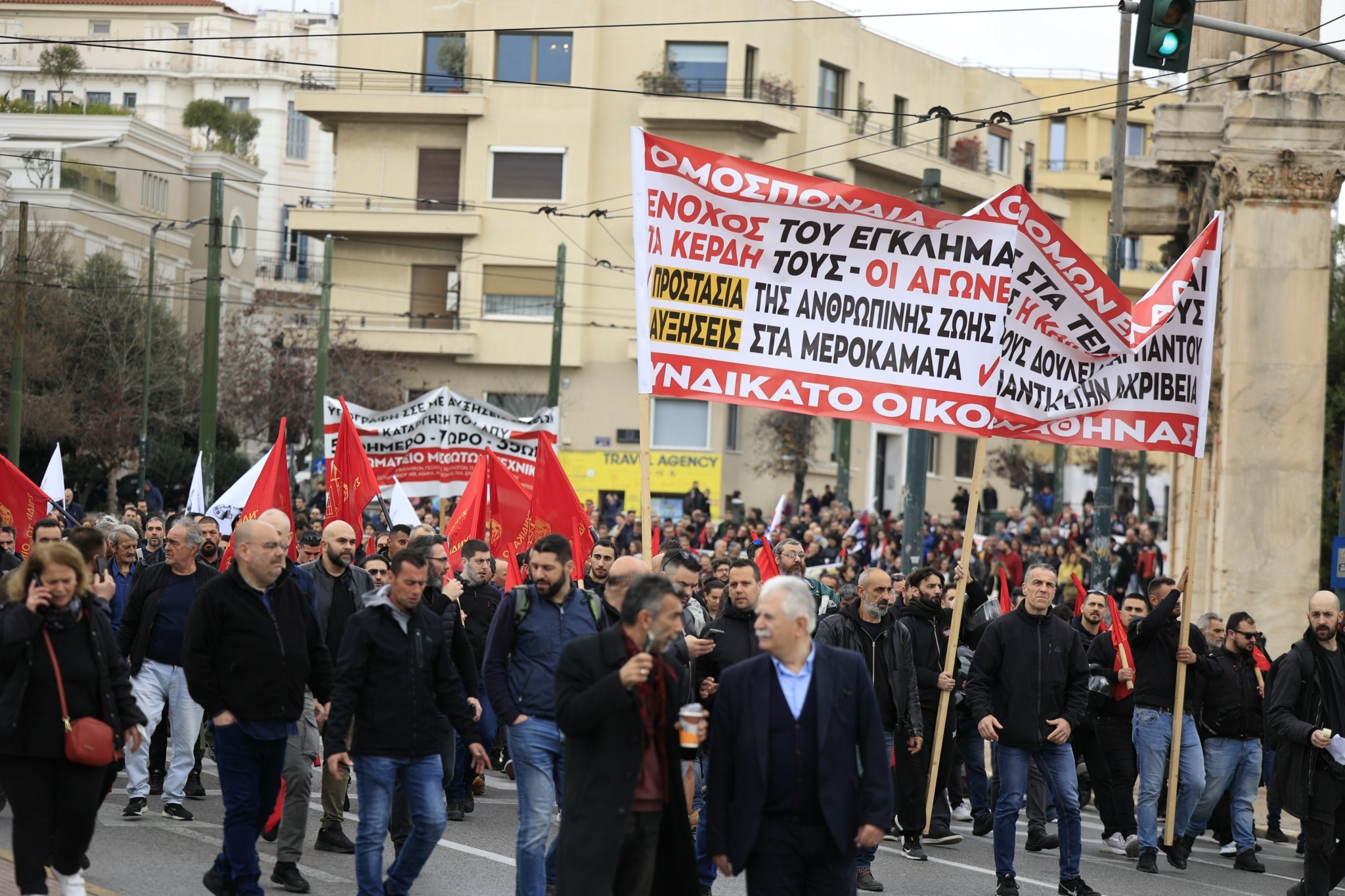 Λαοθάλασσα οργής για το έγκλημα στα Τέμπη – Δεκάδες χιλιάδες ζήτησαν ...
