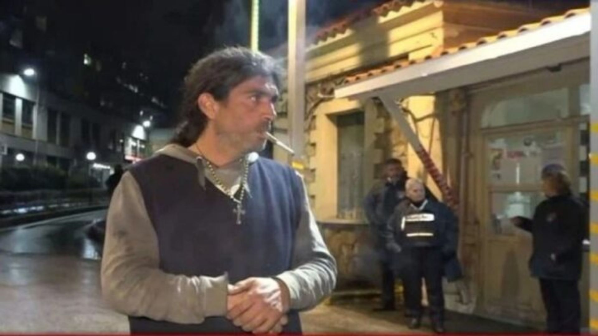 Παλαιοχριστιανοί: Η αστυνομία απαγόρευσε την είσοδο του πατέρα στο ...