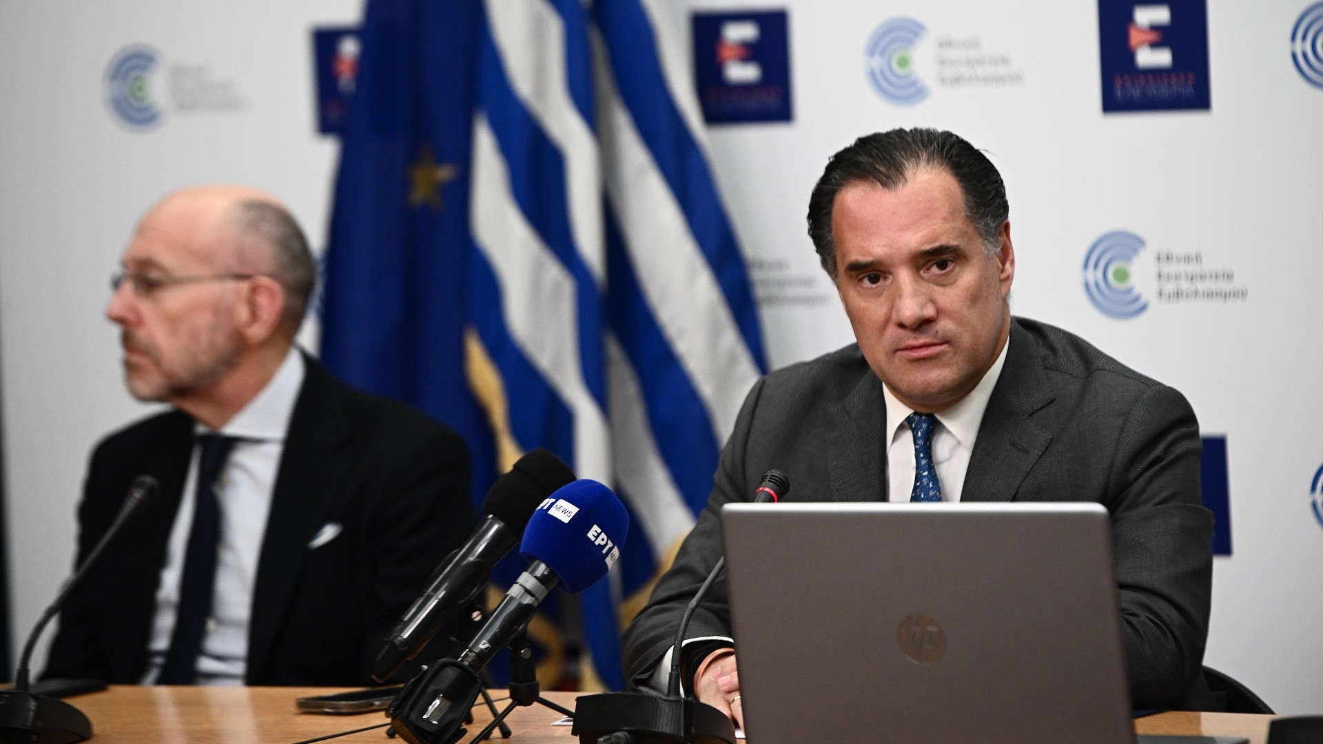 Γεωργιάδης: «Σε άμεση ισχύ τα απογευματινά χειρουργεία στις κλινικές ...