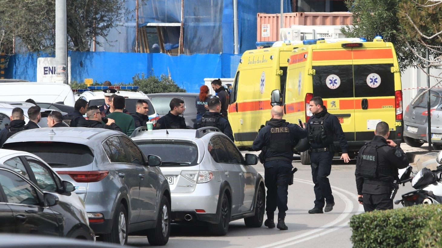 Μακελειό στη Γλυφάδα: Πώς σώθηκε η Δέσποινα Καρνέση από τους ...