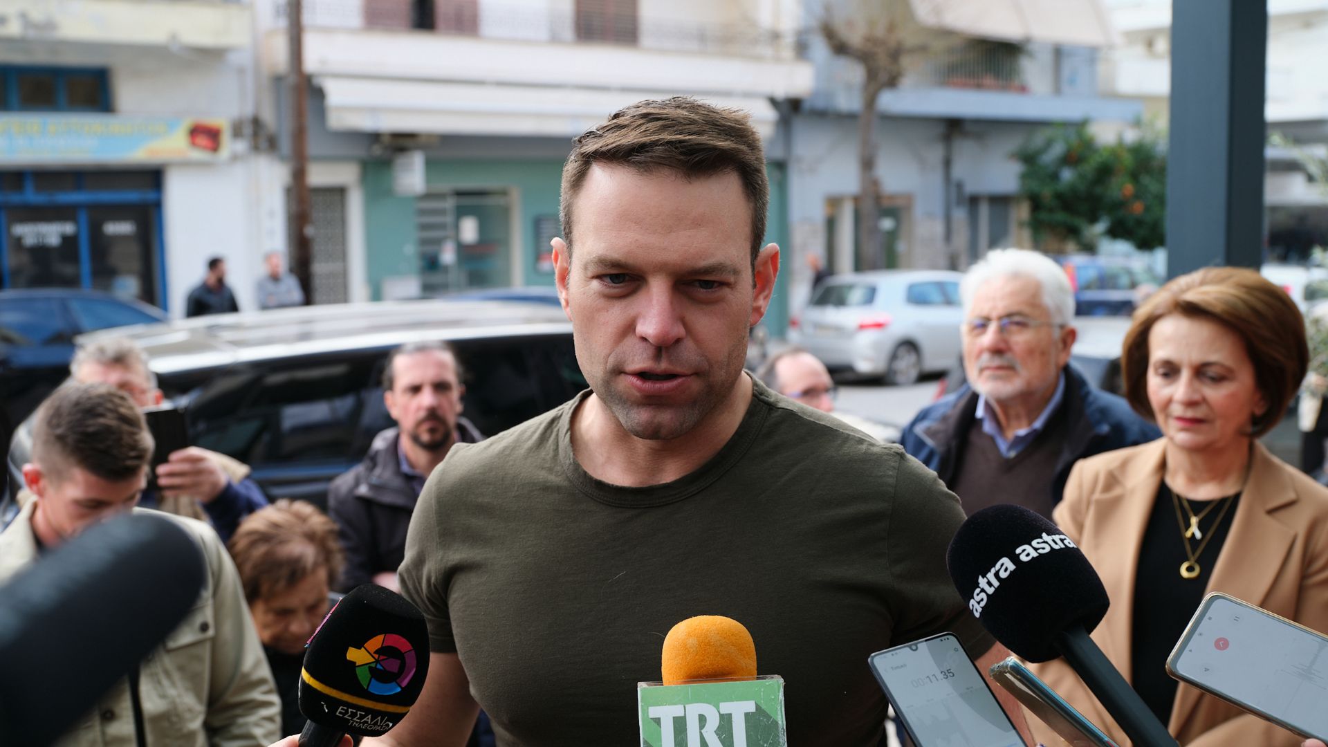 Κασσελάκης: Αν με ψηφίσει ο λαός, θα καταργήσω τα βουλευτικά προνόμια ...