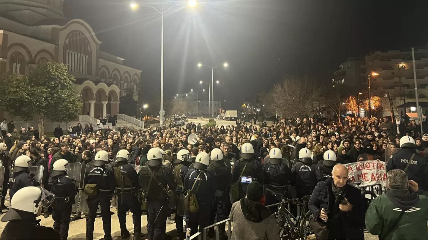Ιδιωτικά πανεπιστήμια: Ελεύθεροι και οι 18 προσαχθέντες μετά την ...