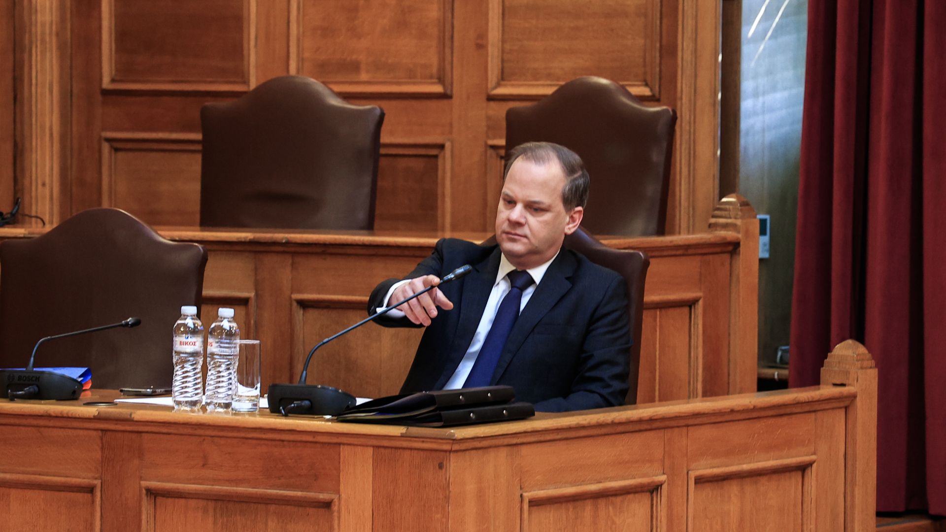 Τεμπη: Δικογραφία για Καραμανλή και απόλυση Γενιδούνια πυροδοτούν νέα ...