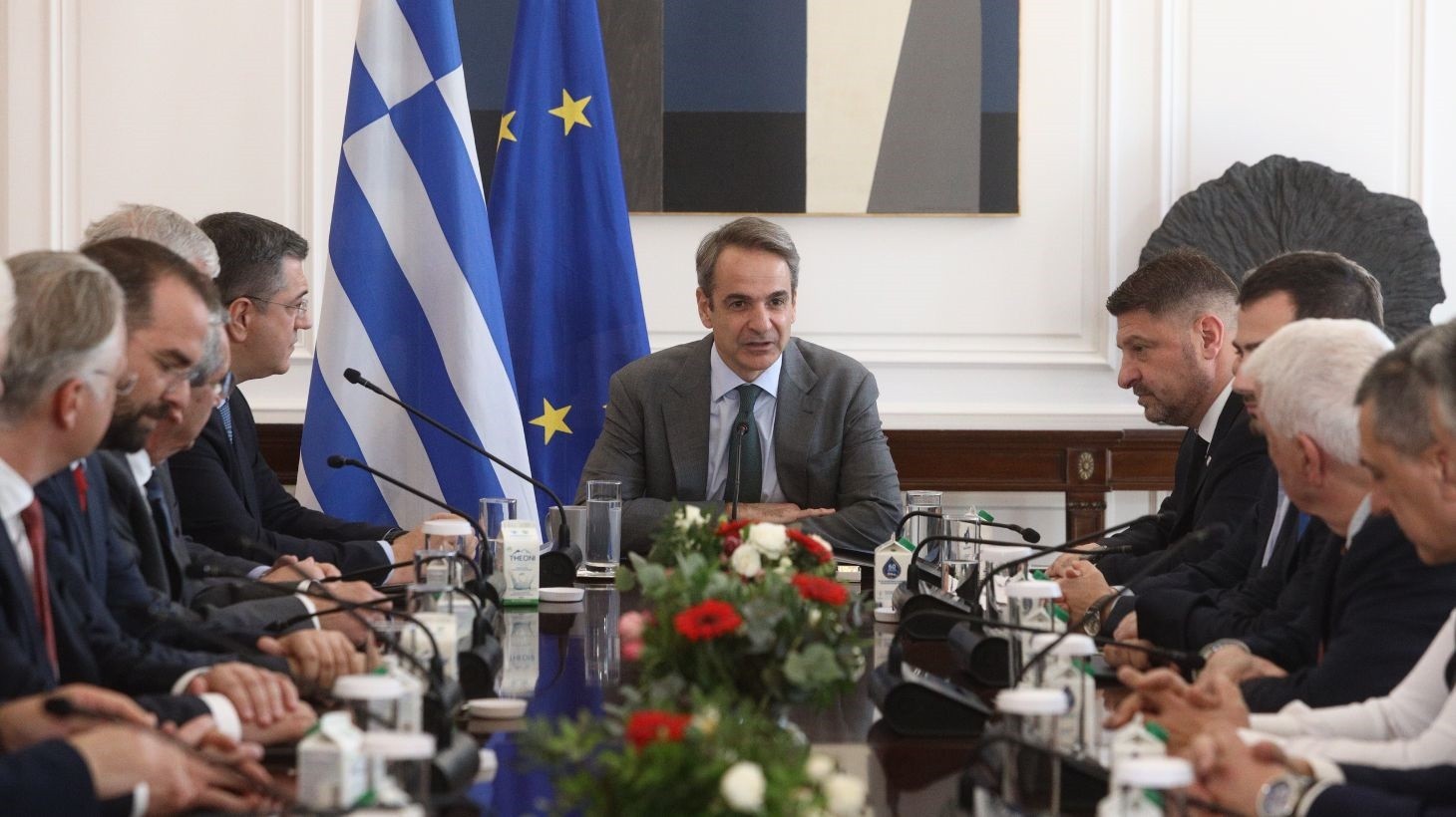 Νέα Δημοκρατία: Τα τρία αγκάθια στον δρόμο για τις ευρωεκλογές και ο ...