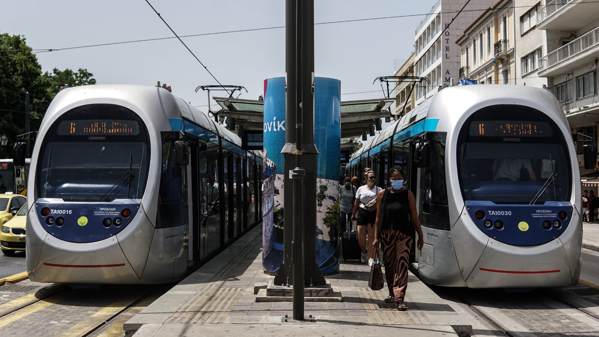 Αστικές συγκοινωνίες: Τέλος τα χάρτινα εισιτήρια – Έτσι θα μπαίνουμε ...