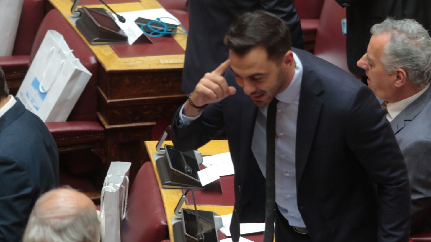 ΠΑΣΟΚ: Η ενόχληση Ανδρουλάκη, οι «εξηγήσεις» Χριστοδουλάκη και η ...
