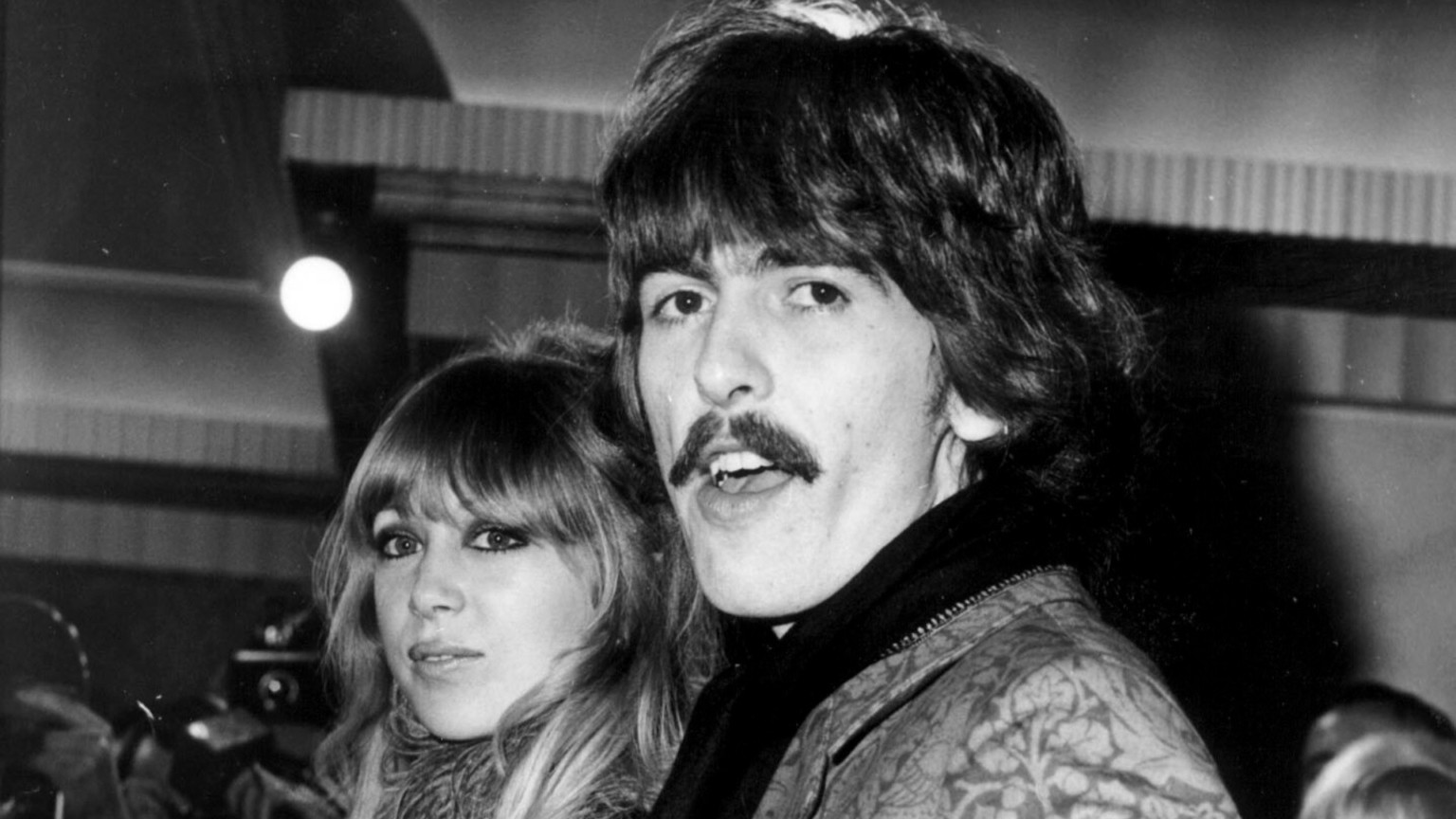 Pattie Boyd: Η μούσα του George Harisson και η «Layla» του Eric Clapton ...