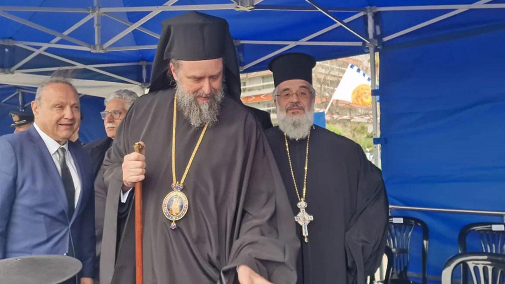 Μητροπολίτης Θεσσαλονίκης: Δεν κάθισε στον «θρόνο» στους επισήμους της ...
