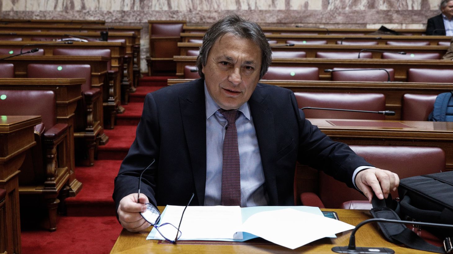 ΣΥΡΙΖΑ: Καταδικάζει τον «αφορισμό» Αυλωνίτη και προαναγγέλλει πρόταση ...