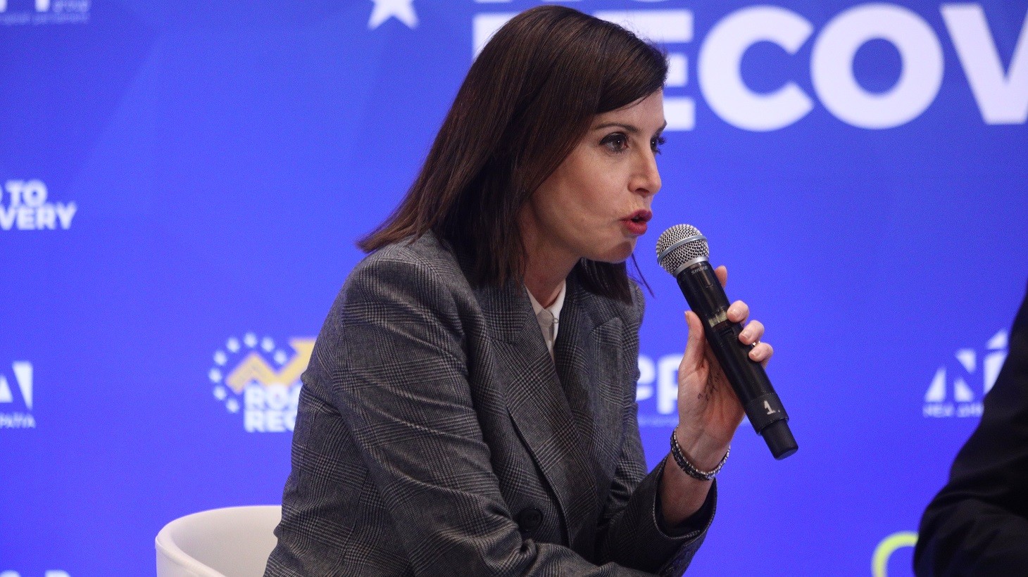 Άννα Μισέλ Ασημακοπούλου: Ντόμινο εξελίξεων για τα email – «Παραδοχή ...