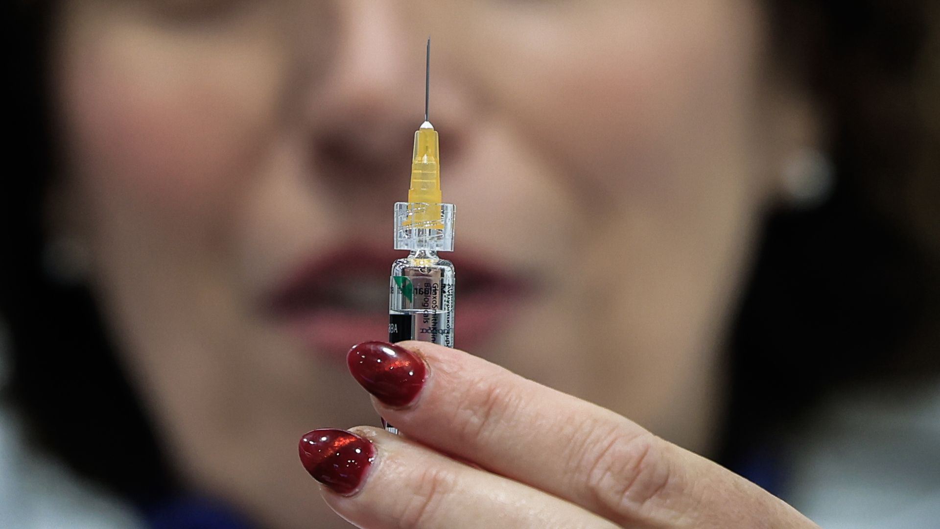 Εμβόλια COVID-19 και παρενέργειες: Τι έδειξε η μεγαλύτερη έρευνα που ...