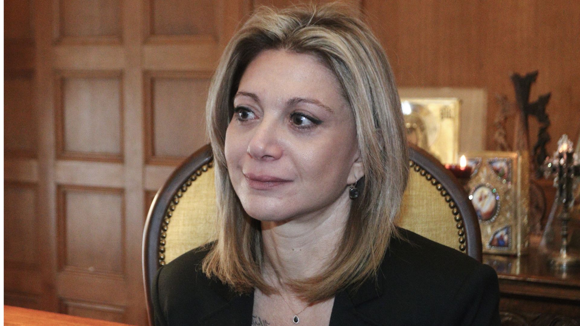 Απάντηση της Μαρίας Καρυστιανού στη διάψευση Αδειλίνη – «Υπήρχαν ...