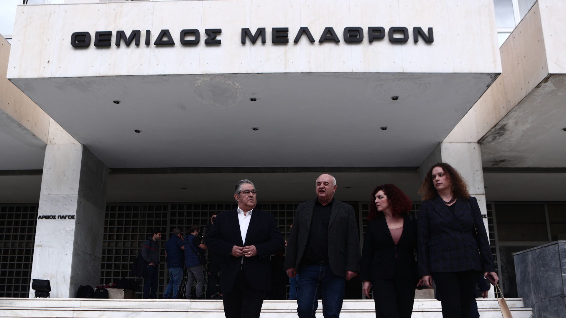 Τέμπη: Πολιτικές και ποινικές ευθύνες καταλογίζει το πόρισμα του ΚΚΕ ...