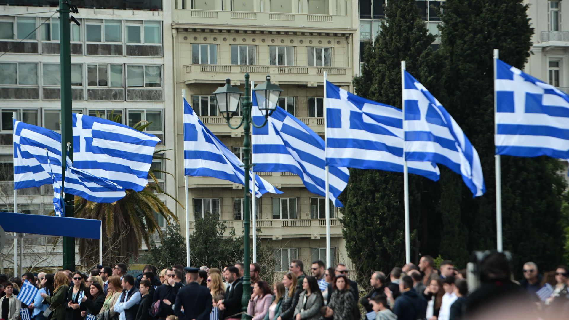 25η Μαρτίου: Σε εξέλιξη η στρατιωτική παρέλαση για την Επανάσταση του ...