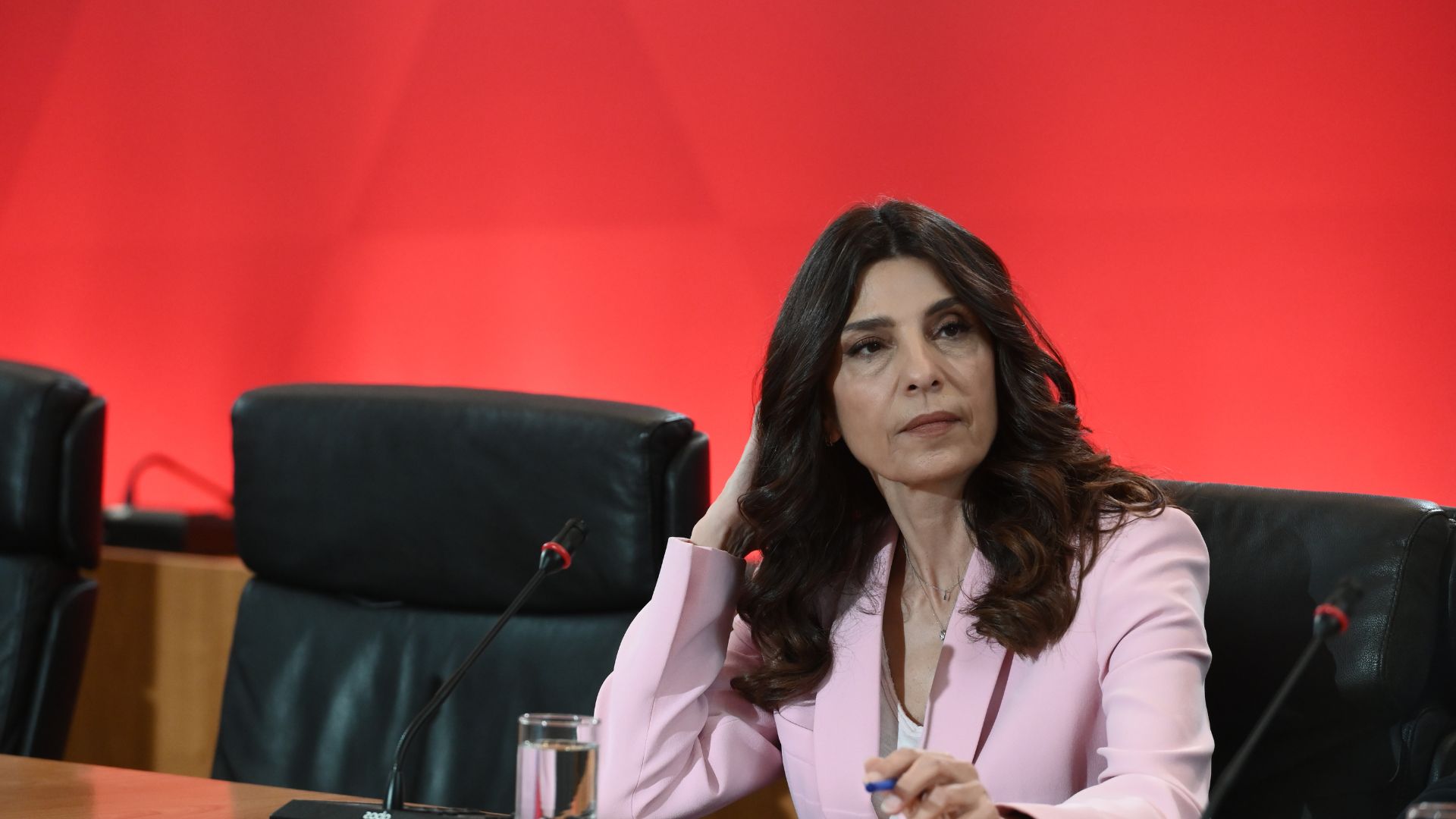 ΣΥΡΙΖΑ: Ψάχνοντας την Πόπη Τσαπανίδου – Τι θα γίνει με την έδρα του ...