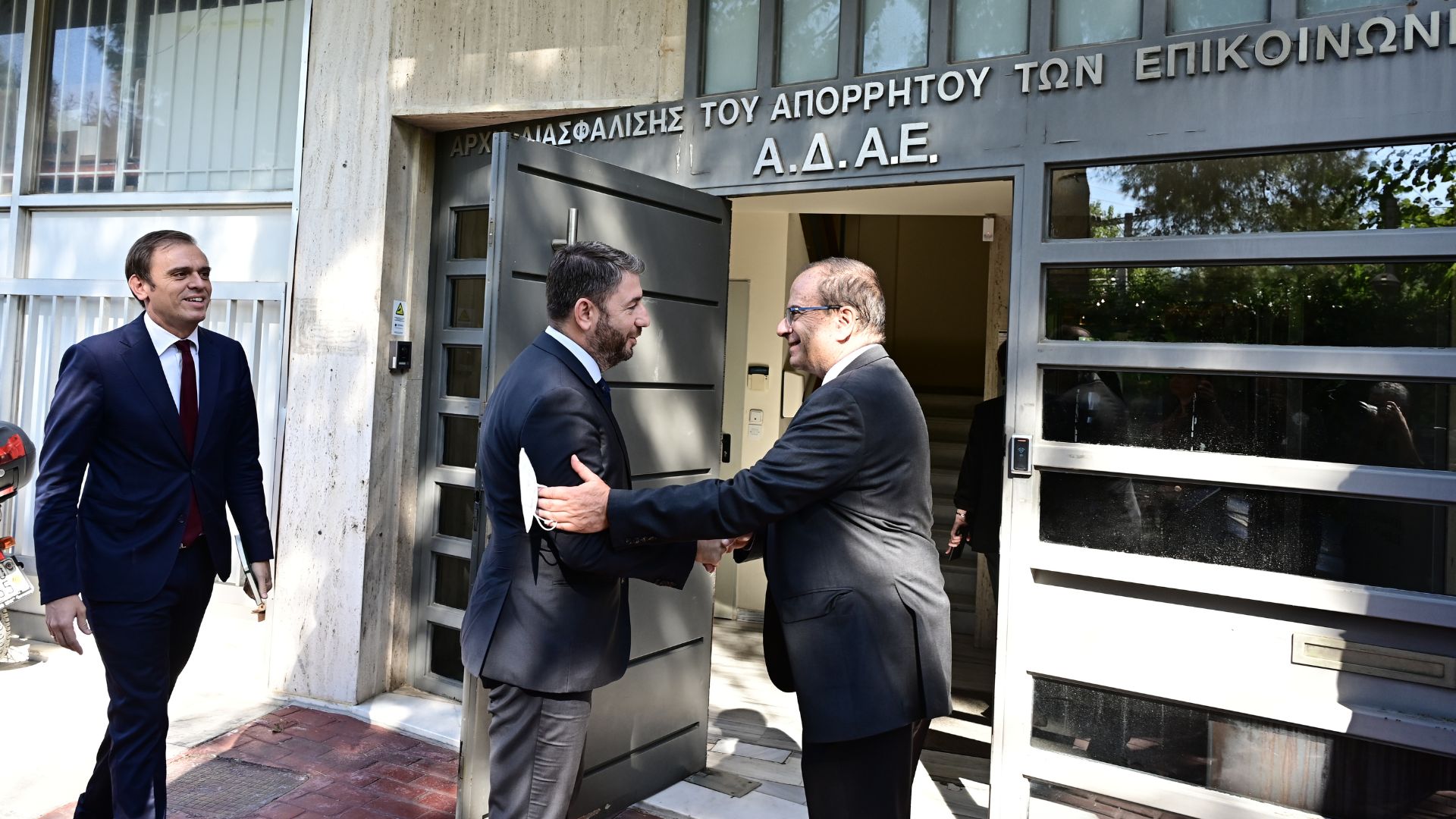 Υποκλοπές: Οργή μετά την άρνηση της ΑΔΑΕ να καλέσει σε ακρόαση η ΕΥΠ ...