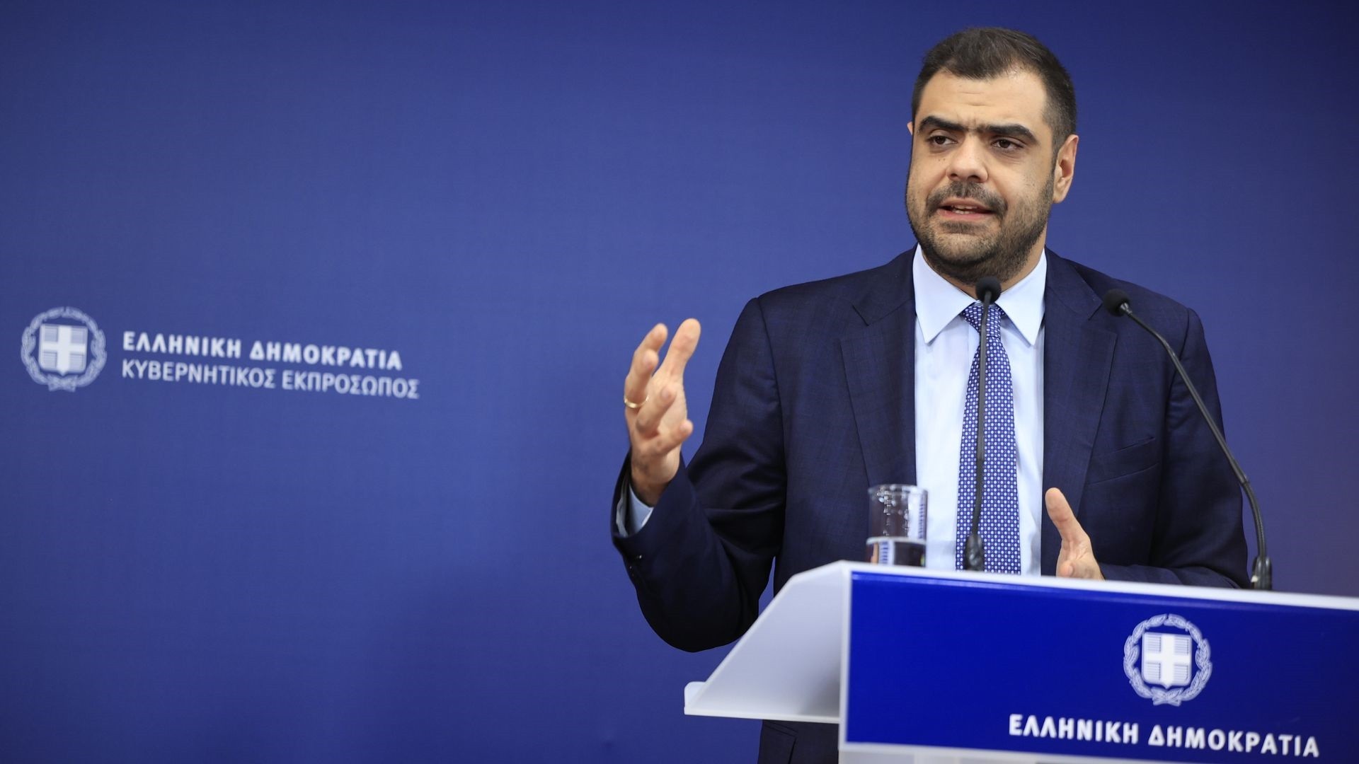 Κυβέρνηση για Μπελέρη: Αμηχανία για το – κατά την Κομισιόν – «διμερές ...