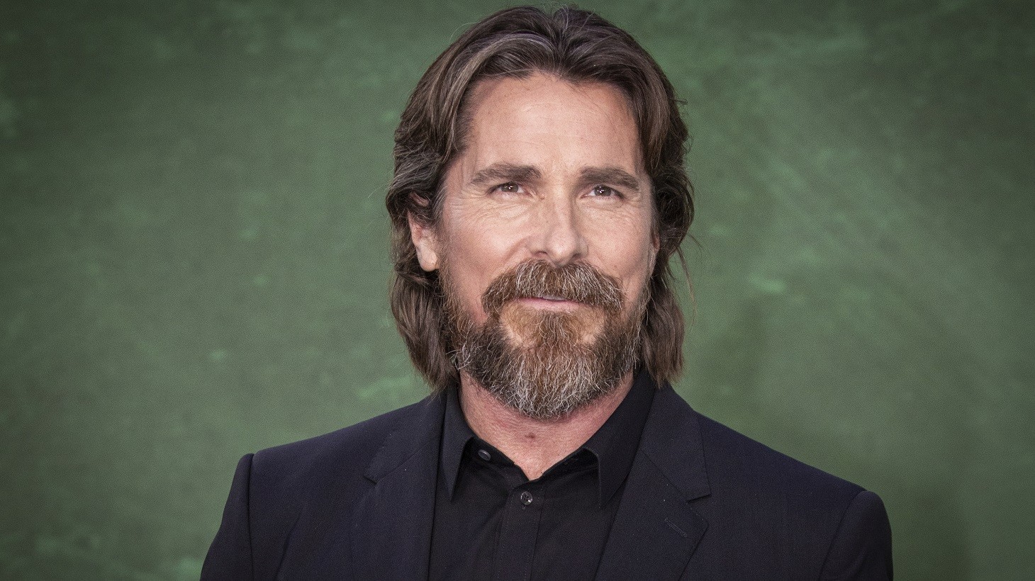 «The Bride»: Η πρώτη φωτογραφία του Christian Bale ως το τέρας του ...