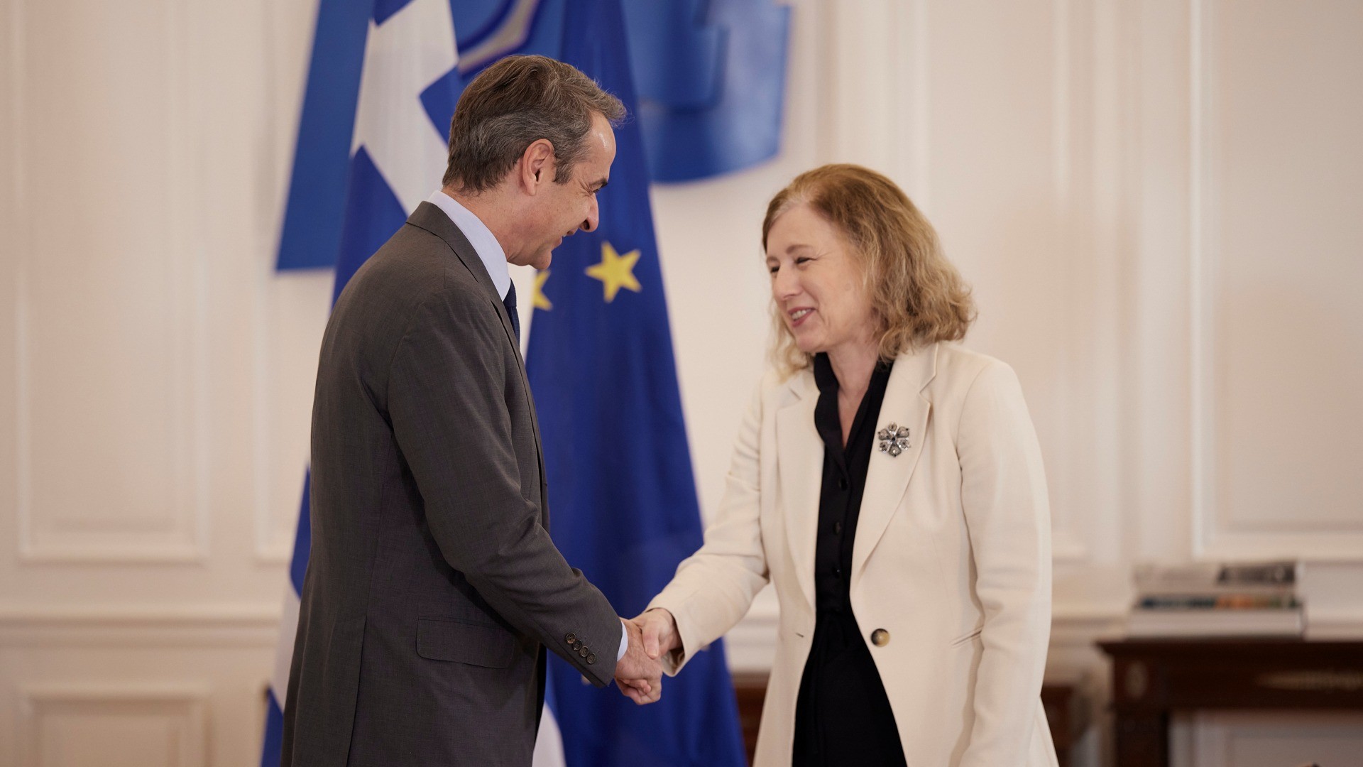 Συνάντηση Μητσοτάκη με Γιούροβα: Στην έκθεση της Κομισιόν το ζήτημα του ...