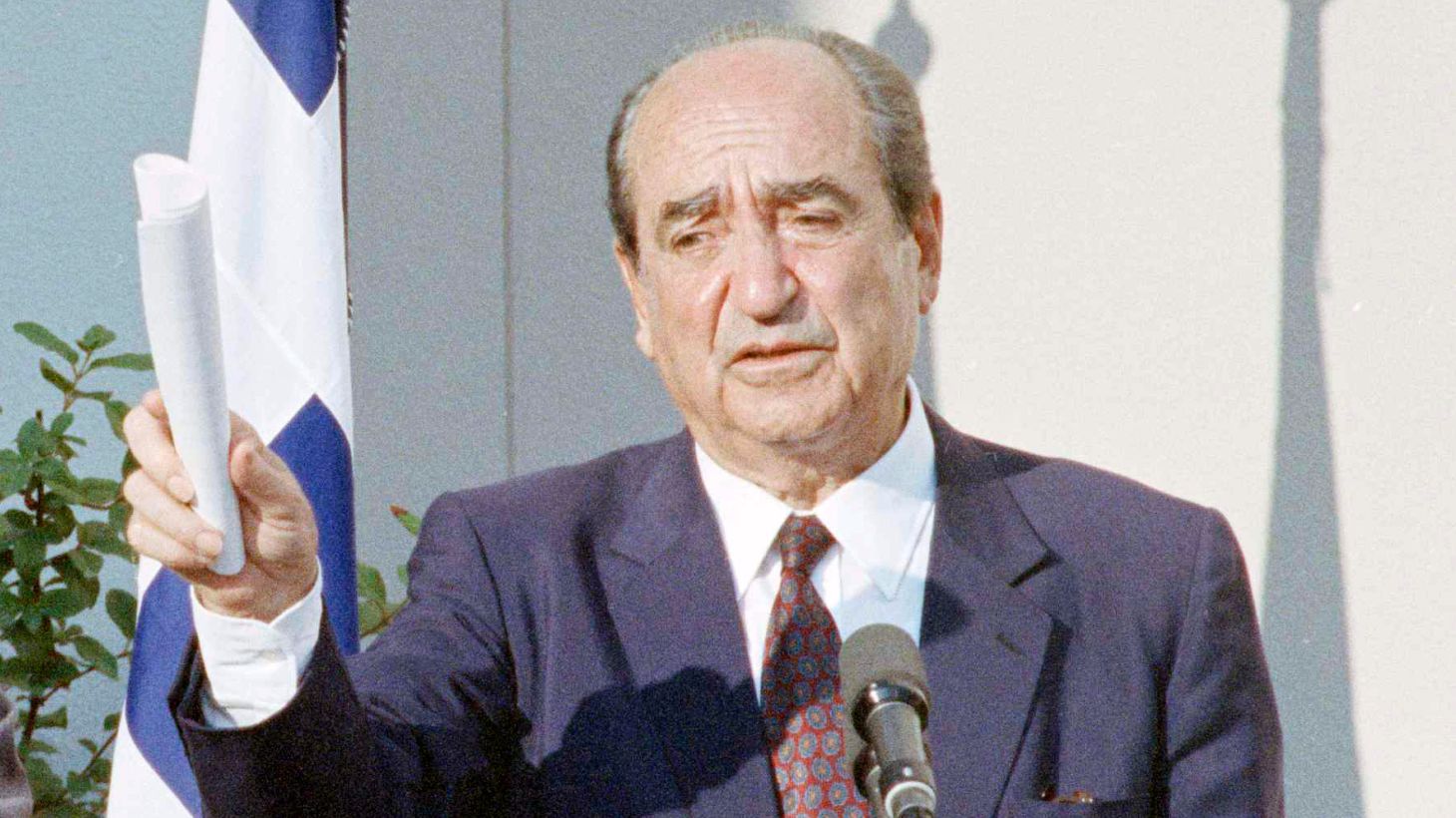 Η Ελλάδα της Μεταπολίτευσης και της Ευρώπης: Η τριετία του Κωνσταντίνου ...