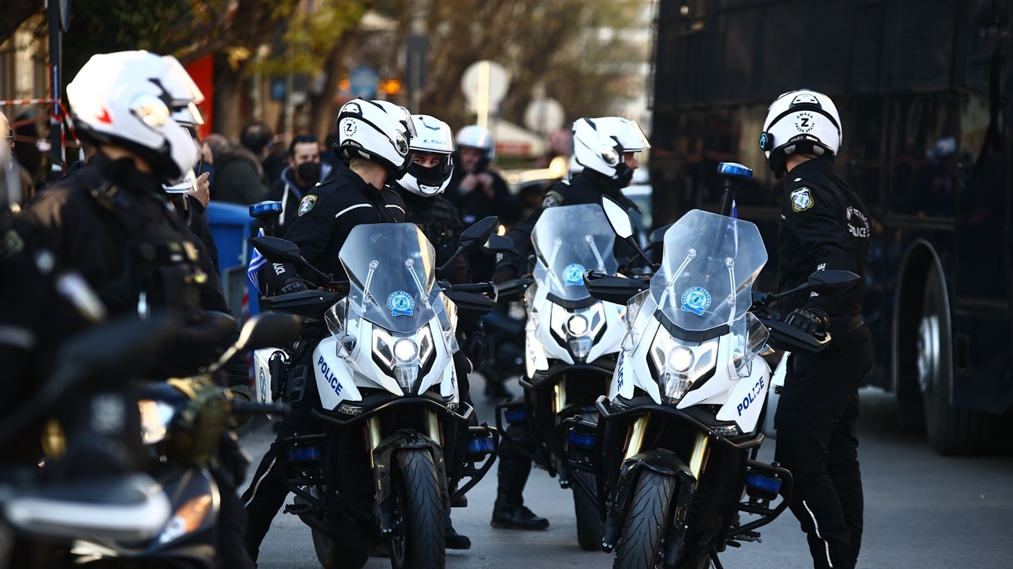 Θεσσαλονίκη: Στο… πόδι η Αστυνομία, συνέλαβε οπαδό για υποκίνηση βίας ...