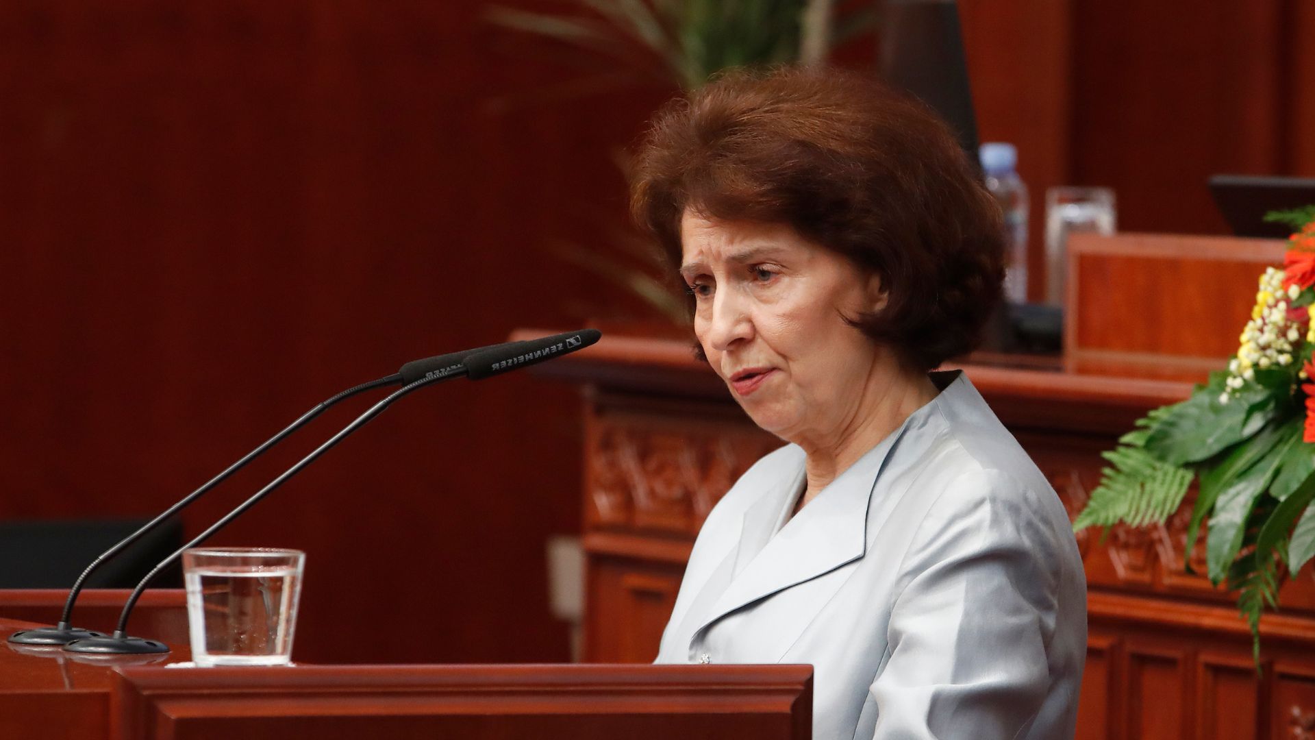 Διπλωματικό επεισόδιο Βόρειας Μακεδονίας – Βουλγαρίας για σημαία που ...