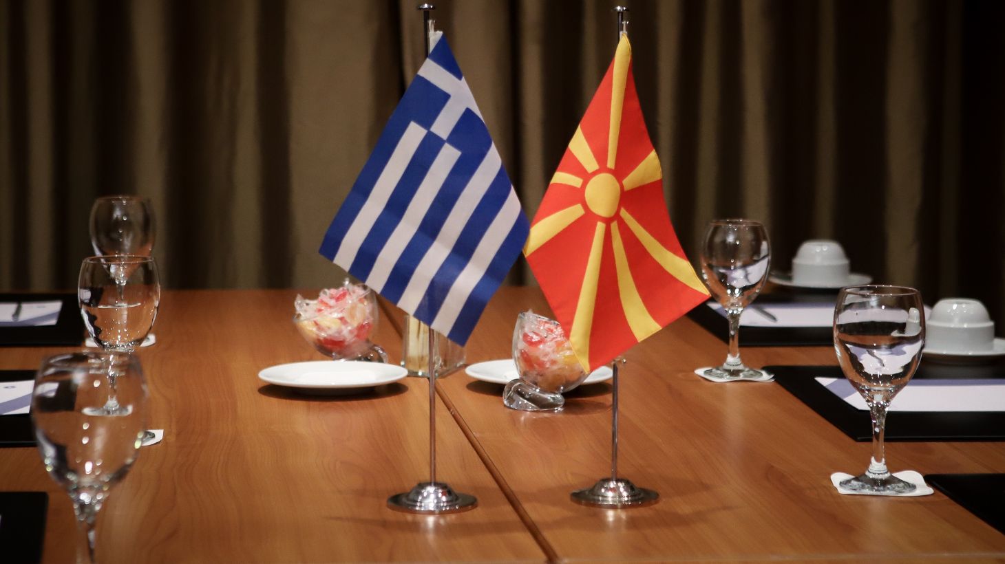 Βόρεια Μακεδονία: Η – αναμενόμενη – οπισθοχώρηση της Σιλιάνοφσκα και το ...