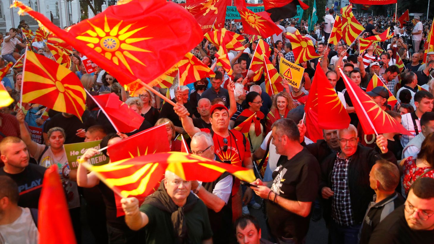 VMRO όπως… ΝΔ: Το Στέιτ Ντιπάρτμεντ έχει διαβεβαιώσεις πως η νέα ηγεσία ...