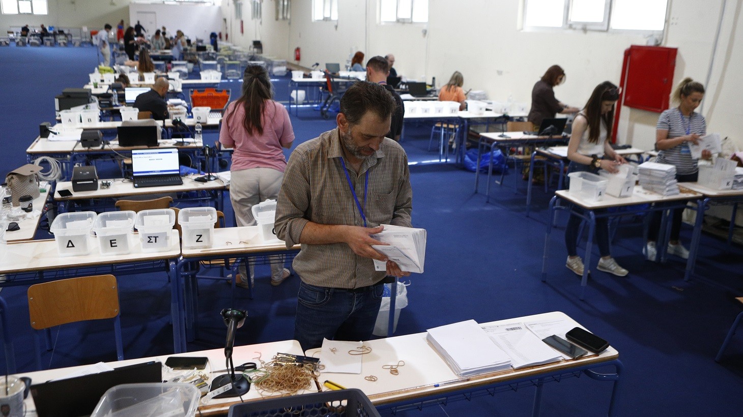 Ευρωεκλογές 2024: Το 88% αγγίζει η ενσωμάτωση των επιστολικών – Έως ...