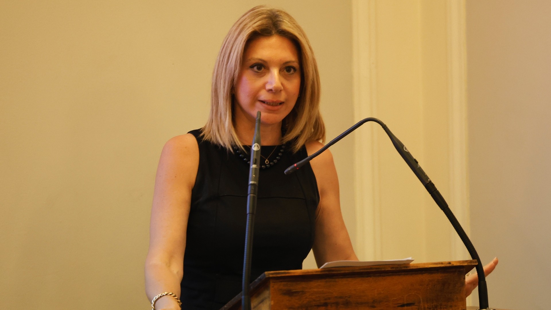 Μαρία Καρυστιανού: Η Νέα Δημοκρατία ξεπλένει τον Κώστα Καραμανλή, που ...