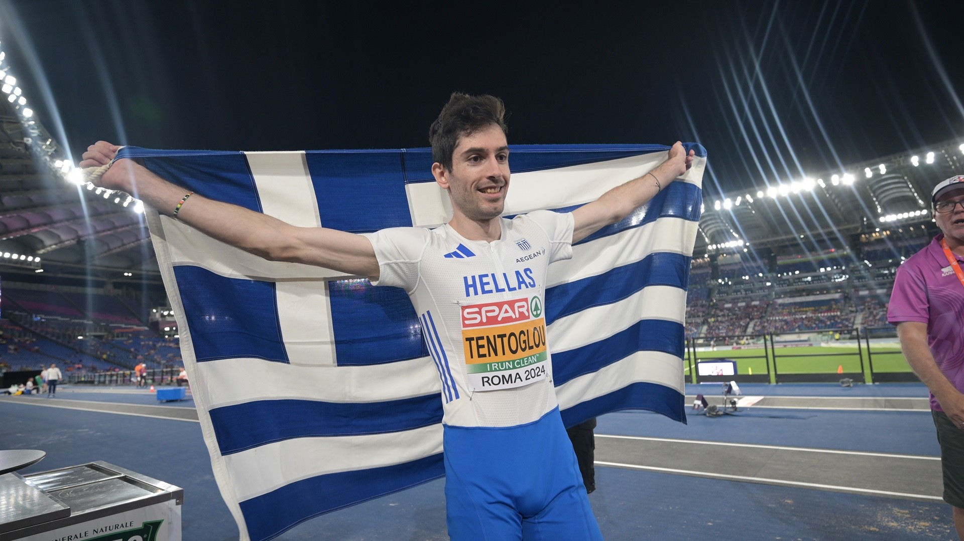 Το twitter αποθεώνει τον Τεντόγλου – «Είναι εξωγήινος» γράφουν οι ...