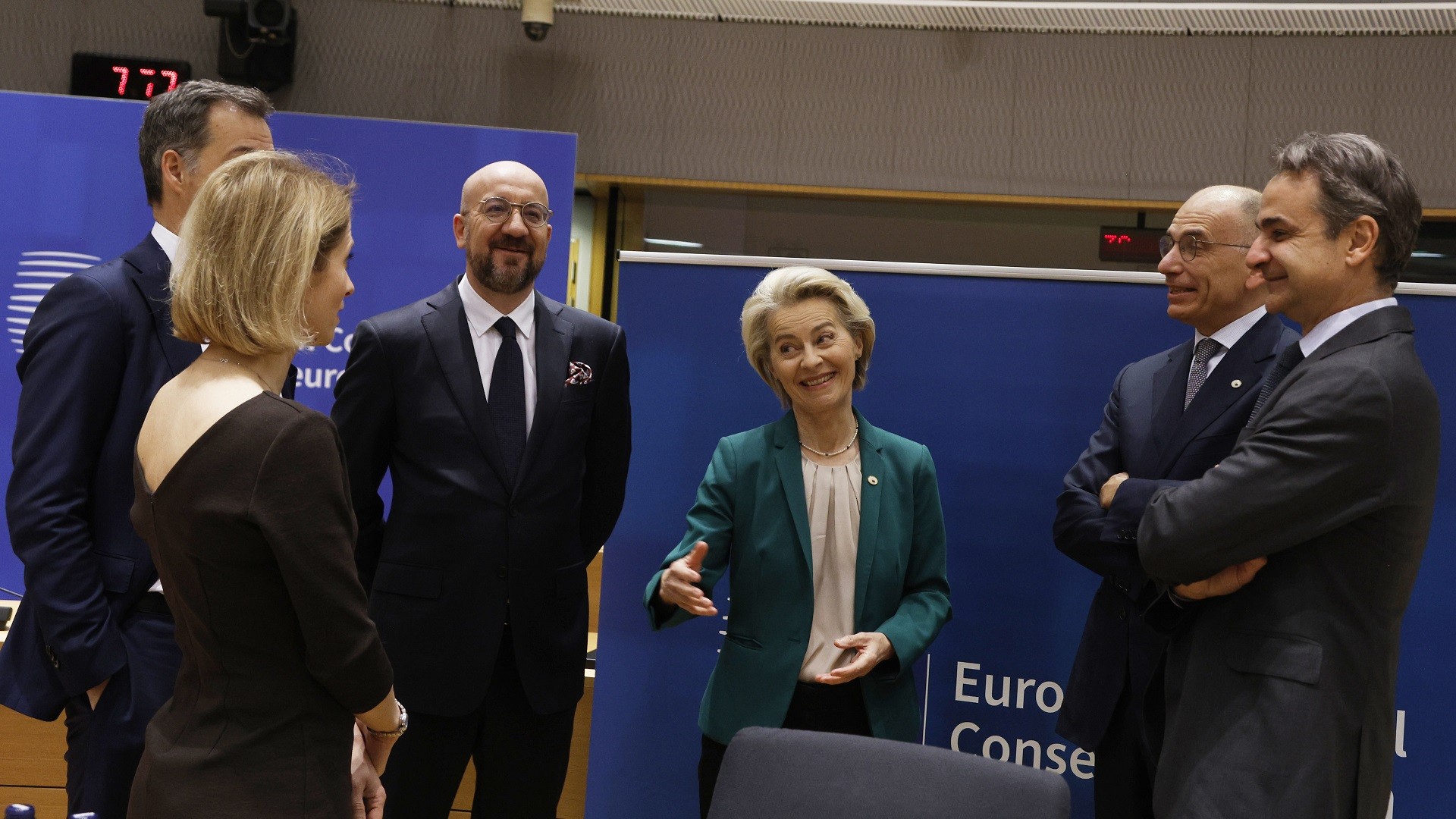 «Κλείδωσε» η τριπλέτα Φον ντερ Λάιεν, Κόστα και Κάλας για την ηγεσία ...