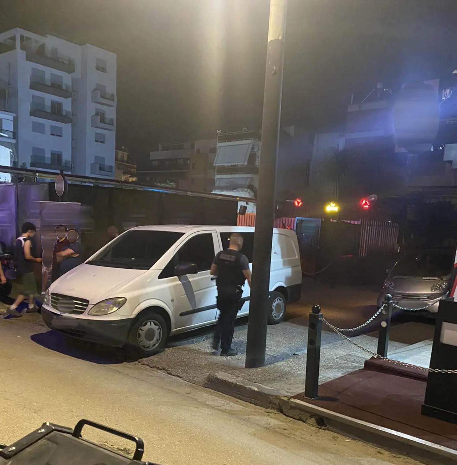 Γκάζι: Μεγάλη επιχείρηση της ΕΛ.ΑΣ. με 6 συλλήψεις – «Μπράβος ...