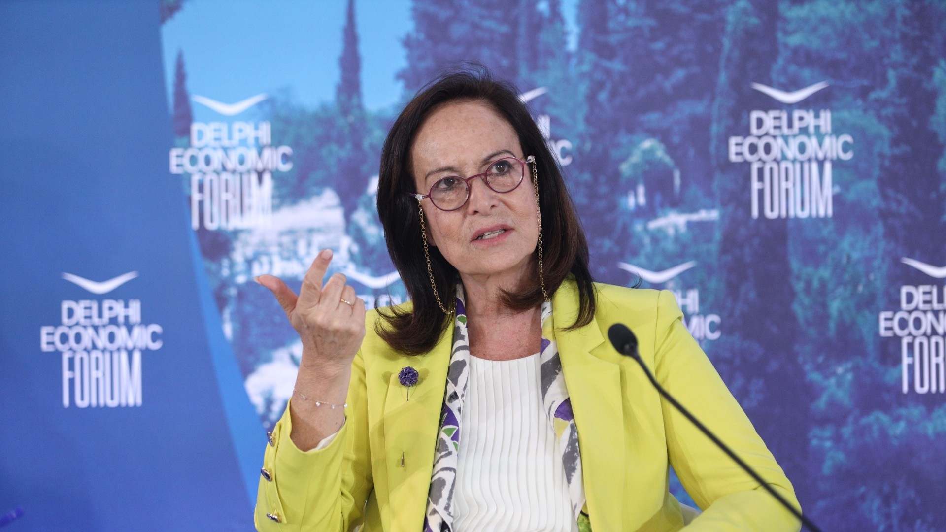 Το γκάλοπ που θα κρίνει την απόφαση της Άννας Διαμαντοπούλου για την ...