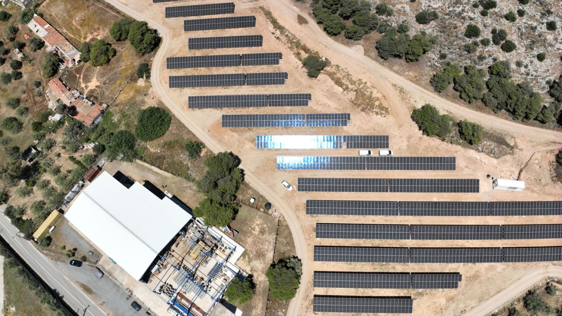 HELLENiQ ENERGY: Εξαγορά νέου χαρτοφυλακίου έργων ΑΠΕ 110 MW στην ...