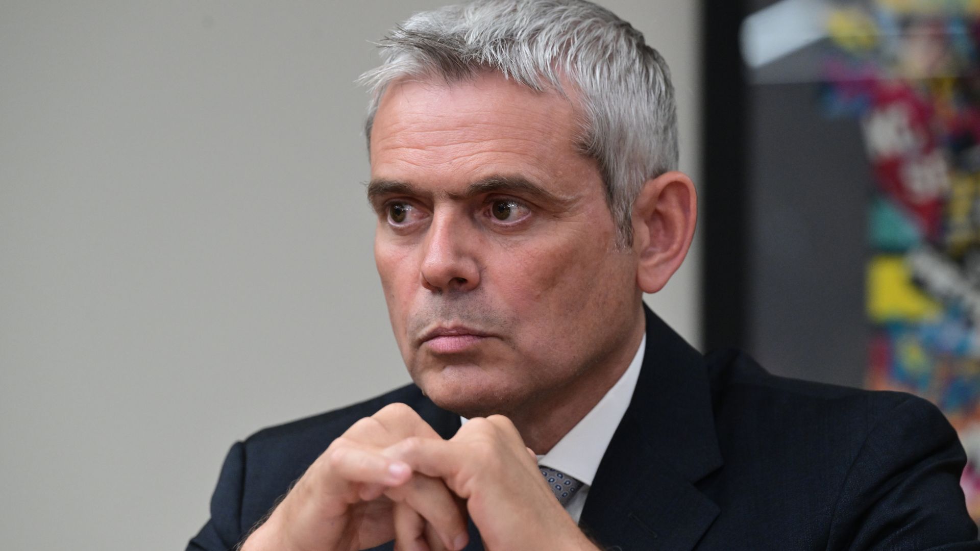 Επιτομή παραδοξότητας: Γαλάζια μέλη της εξεταστικής επιτροπής ...