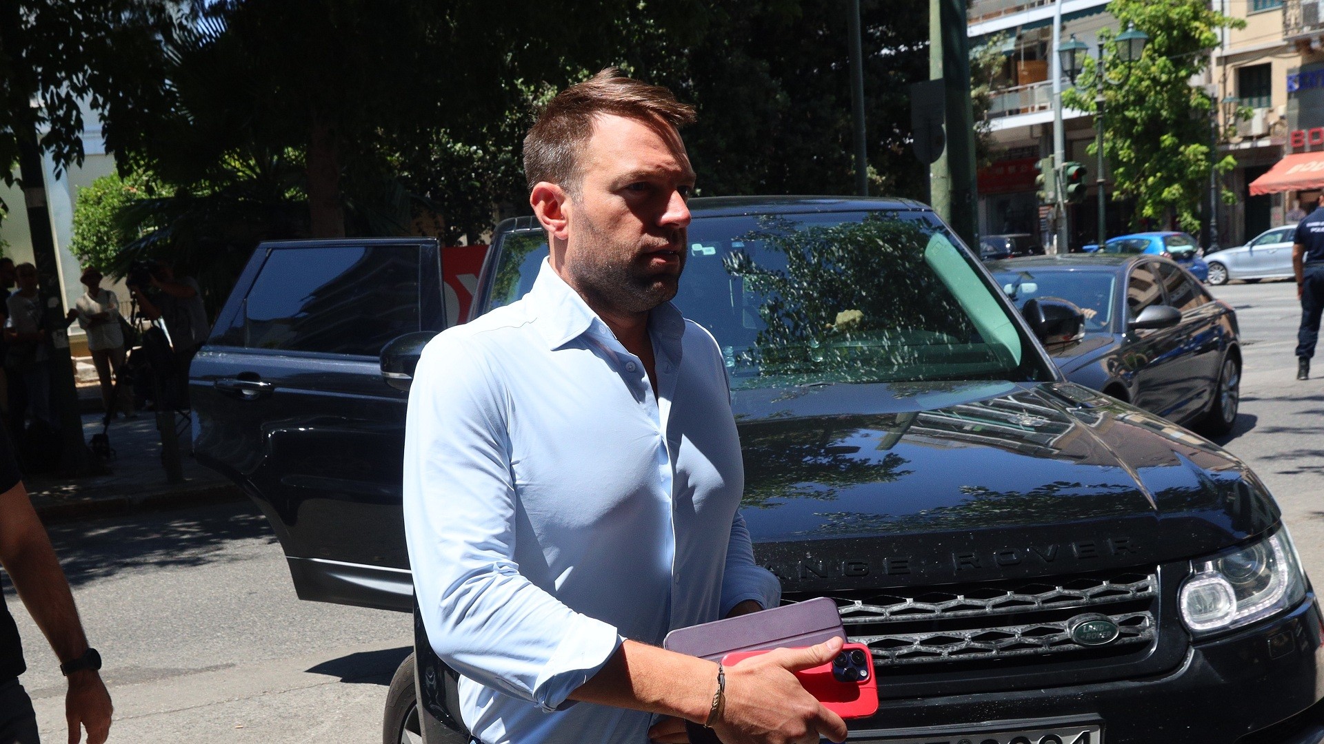 Κασσελάκης: «Εδώ είμαι και θα απαντώ» | topontiki.gr