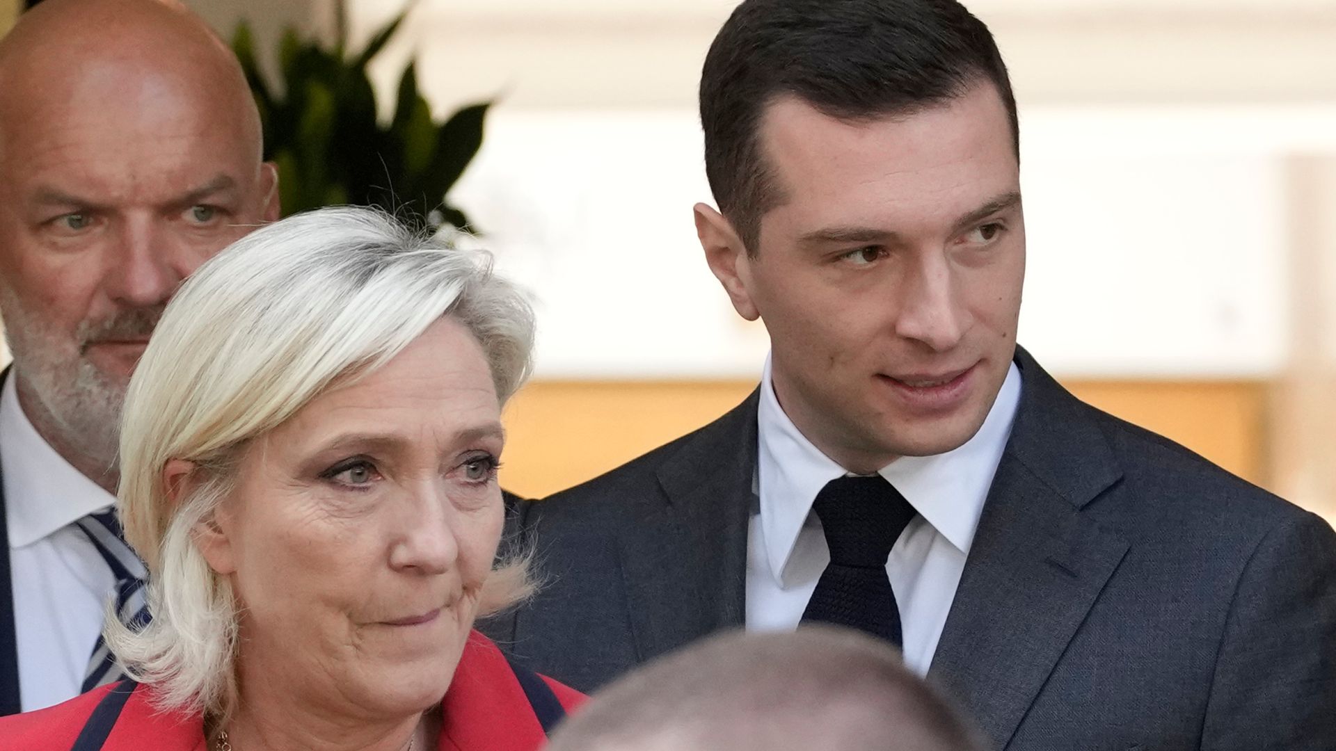 Πώς μοιράζονται οι έδρες στο Ευρωκοινοβούλιο – Στην ομάδα του Όρμπαν η ...