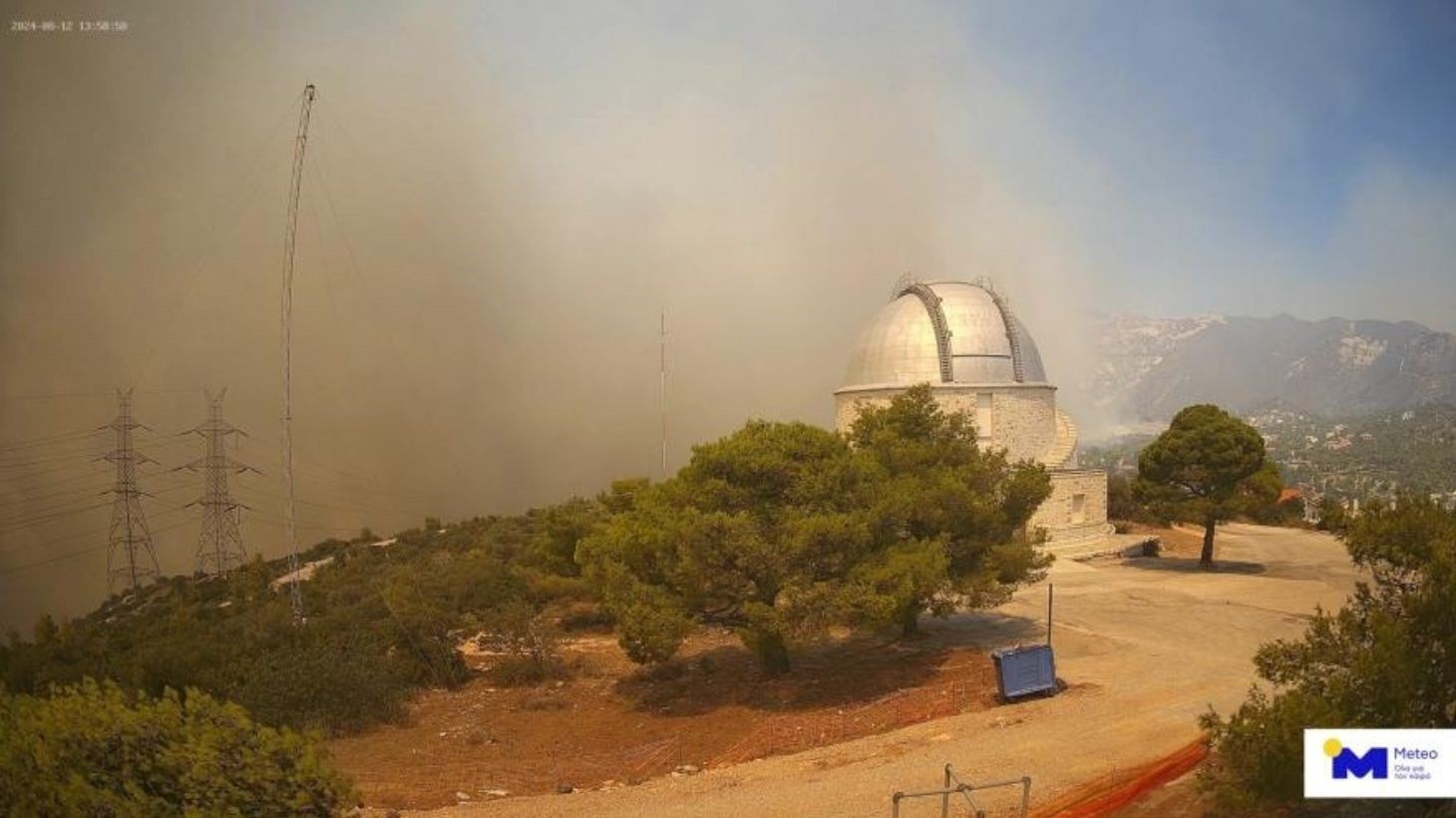 Φωτιά στην Αττική: Πέρασε ο κίνδυνος για το Αστεροσκοπείο μετά από ...