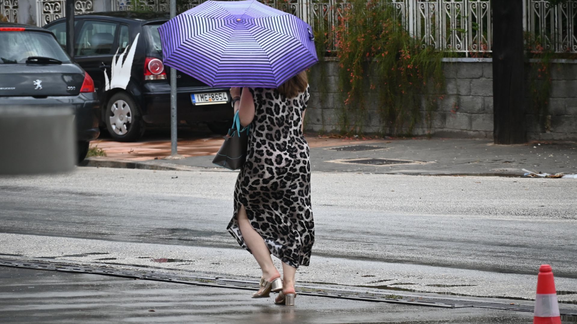 Καιρός: Βαρομετρικό χαμηλό φέρνει από την Ιταλία βροχές και χαλάζι το ...