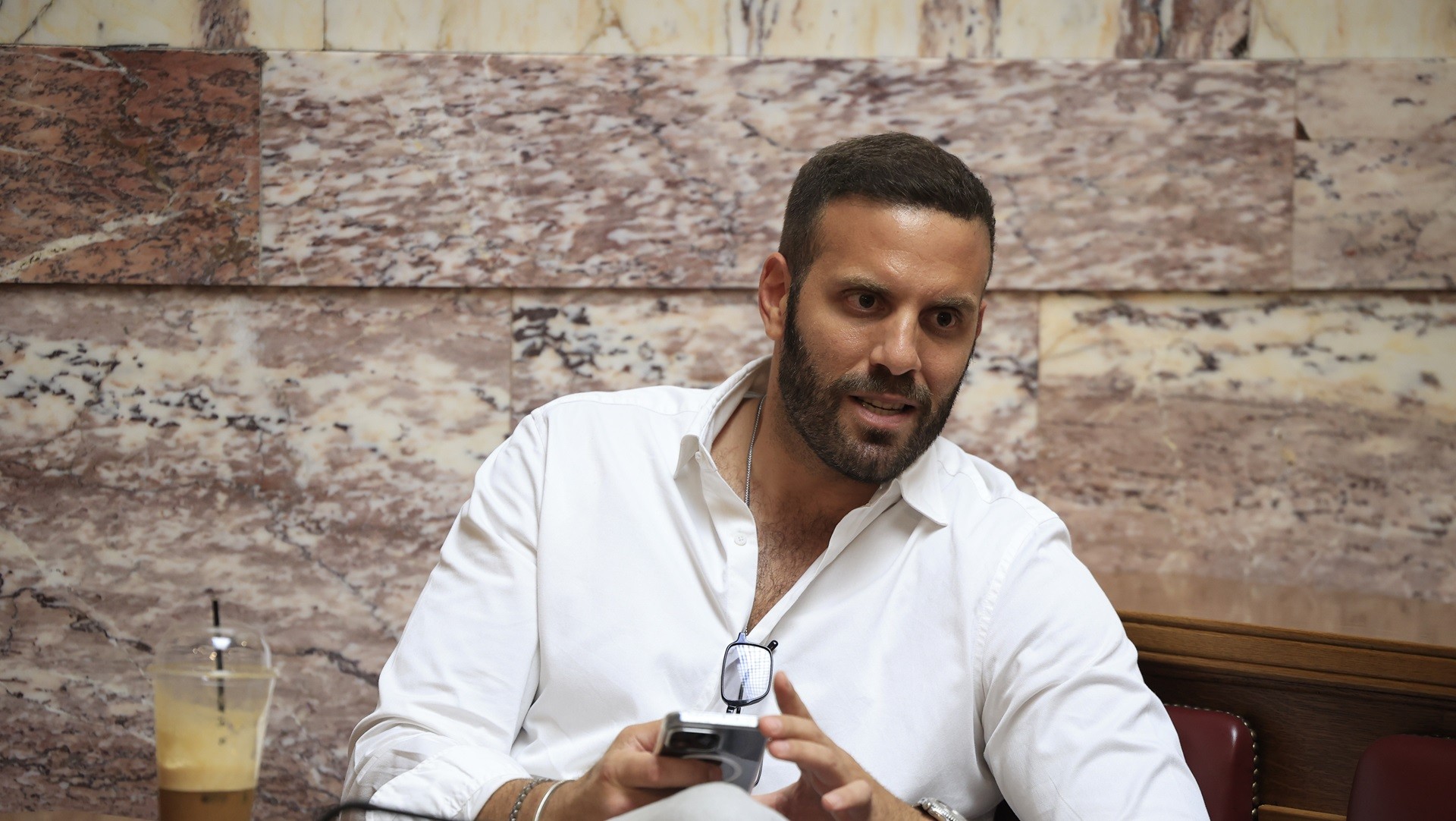 Νίκος Παππάς: Σάλος με νέο ηχητικό με… τα γαλλικά του ευρωβουλευτή σε ...