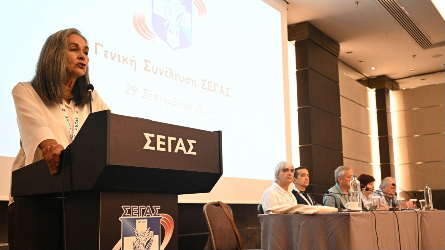 Θριαμβευτική επανεκλογή της Σοφίας Σακοράφα στη θέση της προέδρου στο ...
