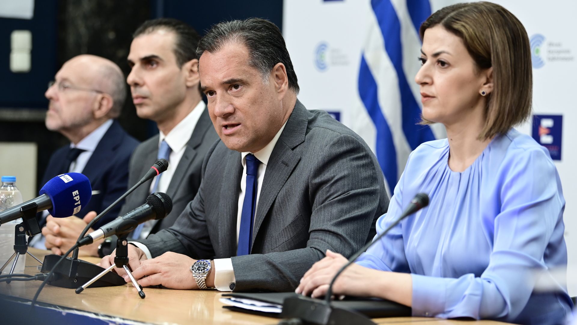 Άδωνις Γεωργιάδης: «Το ΕΣΥ δεν καταρρέει και το αποδεικνύουν τα ...