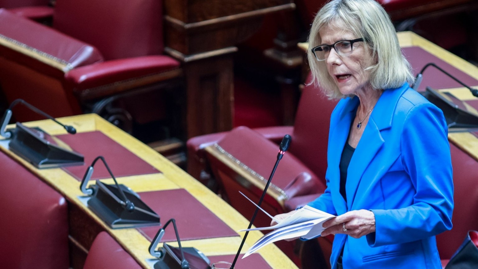 Γιώτα Πούλου: Παραιτήθηκε από μέλος της Κ.Ε. του ΣΥΡΙΖΑ | topontiki.gr