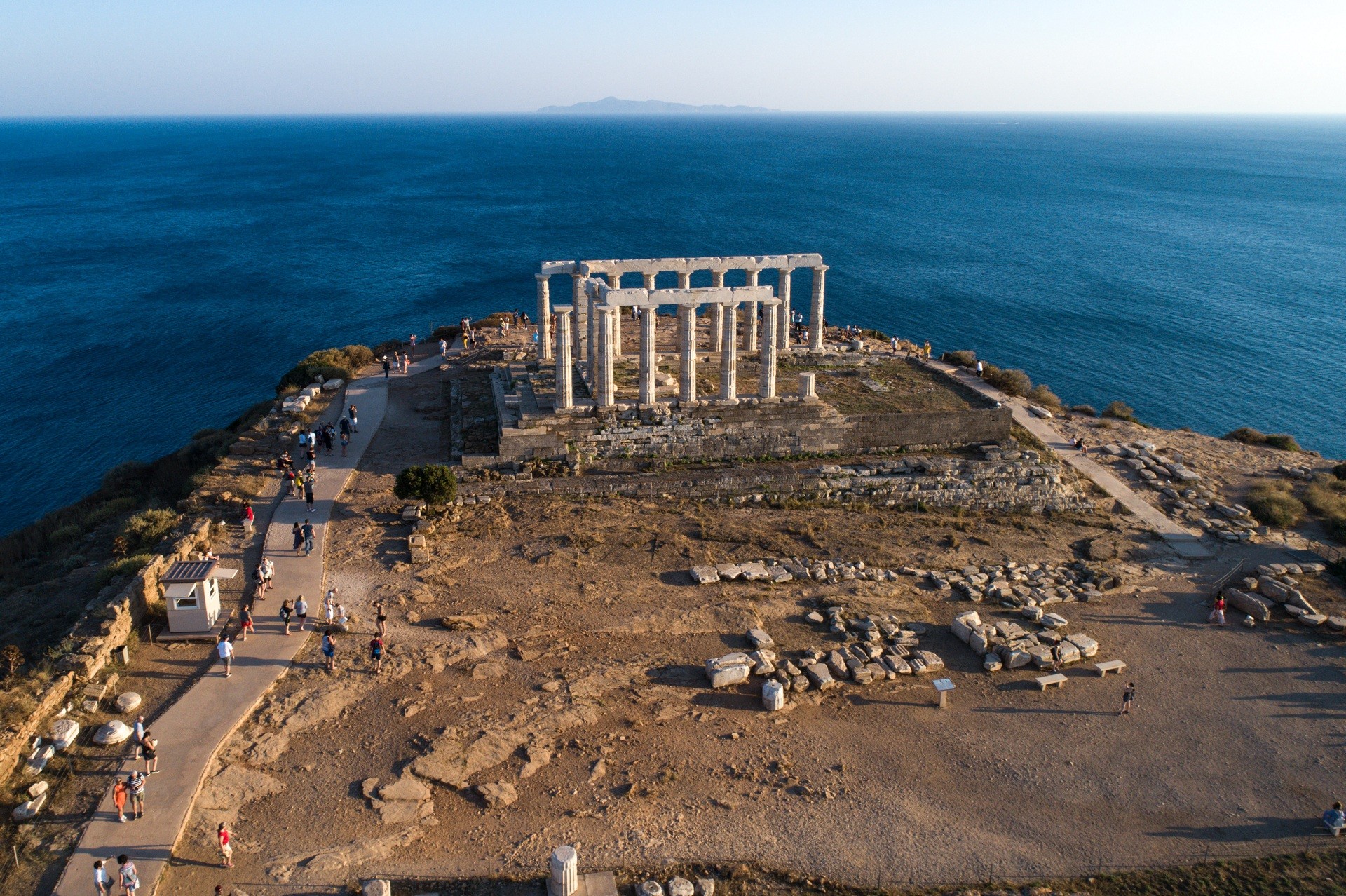 Το έργο του νέου φωτισμού του ναού του Ποσειδώνα στο Σούνιο θα ...