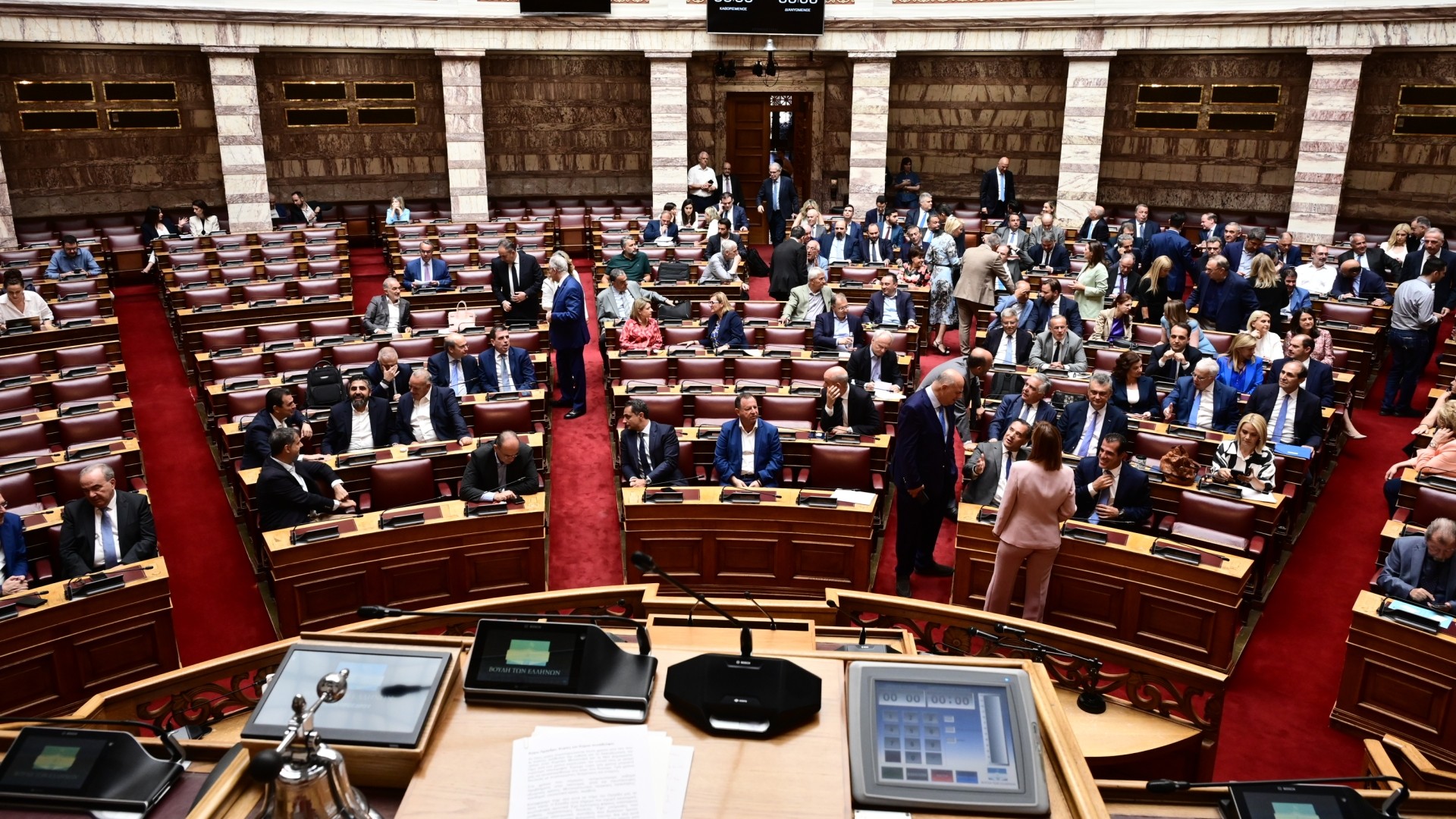 Αποκάλυψη: Πάνω από 25 οι βουλευτές της ΝΔ που ήθελαν να υπογράψουν την ...