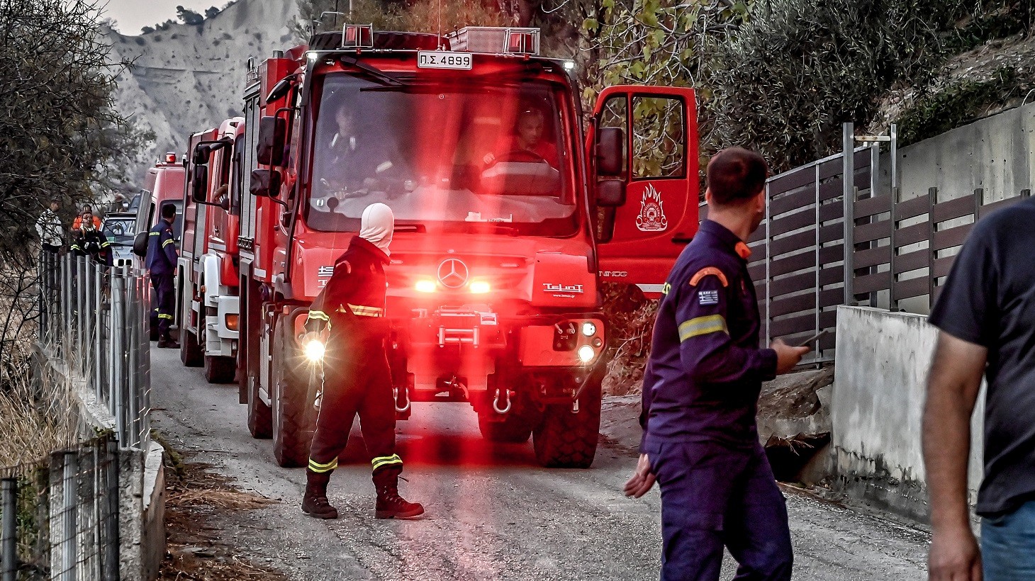 Σύνταγμα: Φωτιά σε υποσταθμό του ΔΕΔΔΗΕ – Έσπευσε η Πυροσβεστική ...