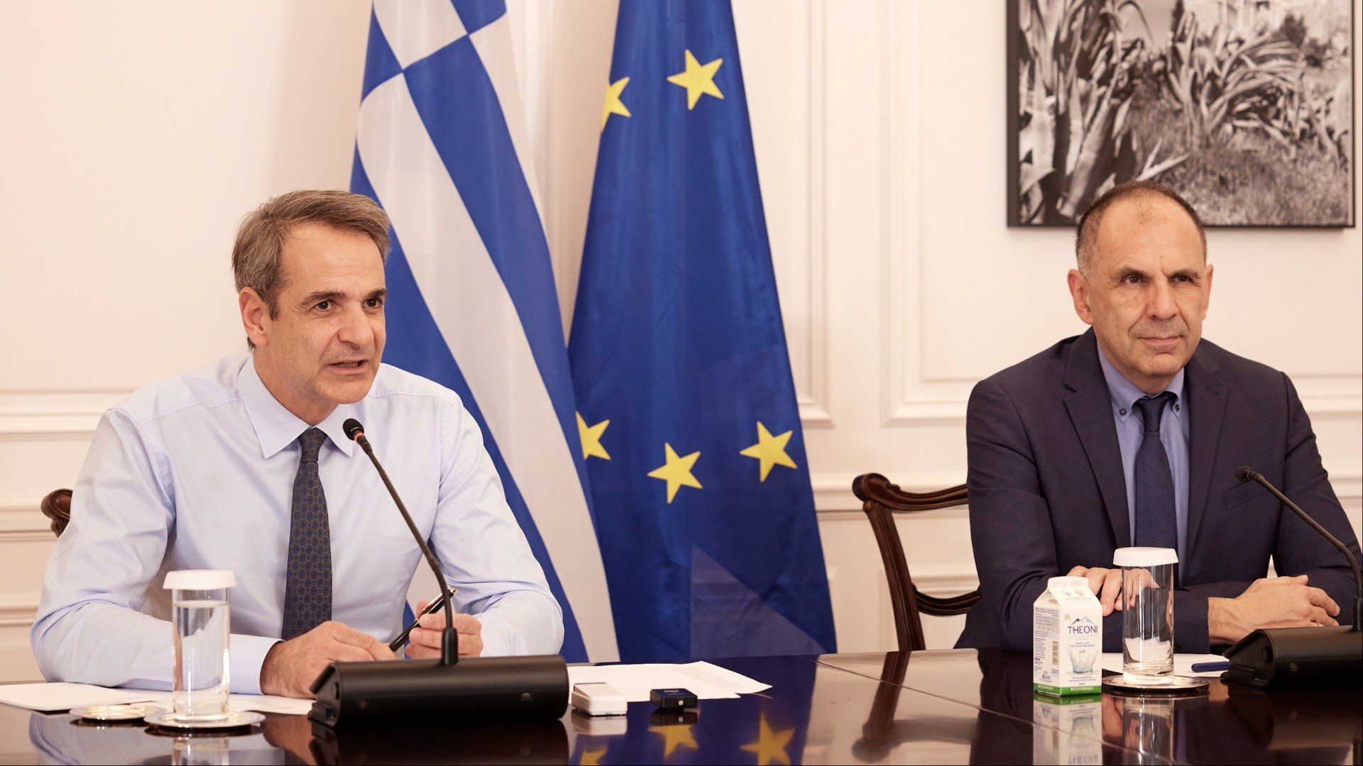 Νευρική κρίση στη ΝΔ: Ο Γεραπετρίτης ενημερώνει τους βουλευτές για ...